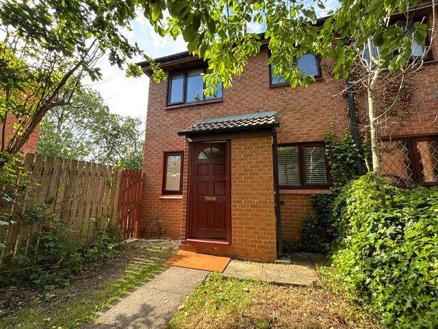 Longley Close, Fulwood PR2, 1 bed semi detached house to rent, £795 pcm | PrimeLocation