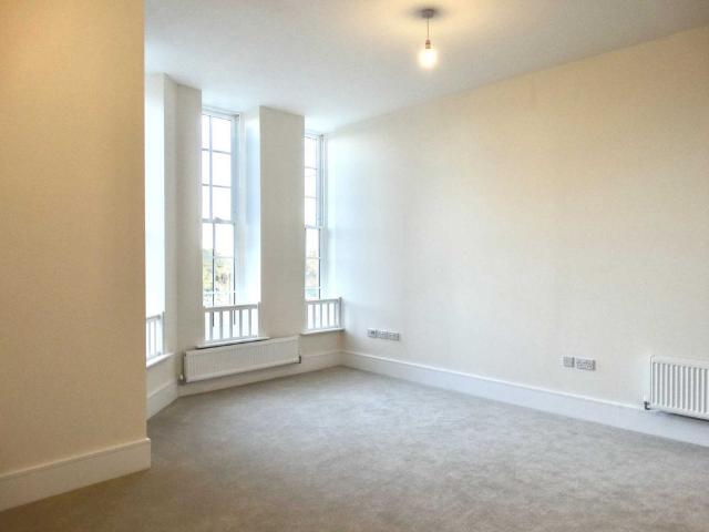Longley Road, Chichester
