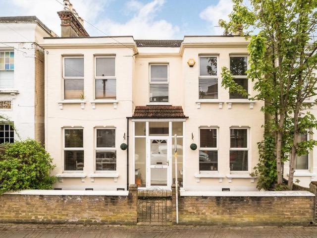 Longley Road, London SW17 4 bed terraced house to rent £3,800 pcm £877 pw