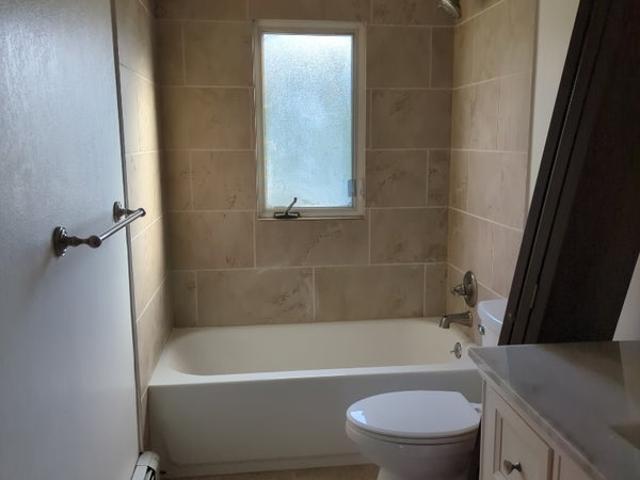 LONGMONT ROOM FOR RENT Quiet, structured Home