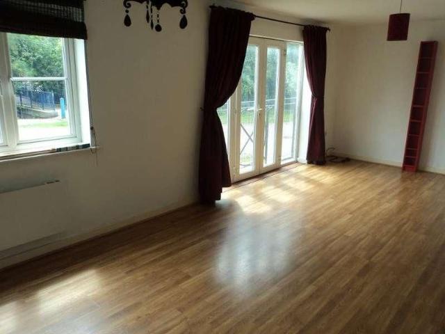 Longmarsh Lane, West Thamesmead, London, SE28