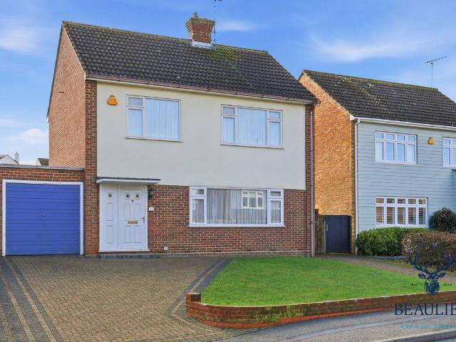 Longmead Avenue, Chelmsford, 7 CM2, 3 bed detached house to rent, £2,000 pcm | PrimeLocation