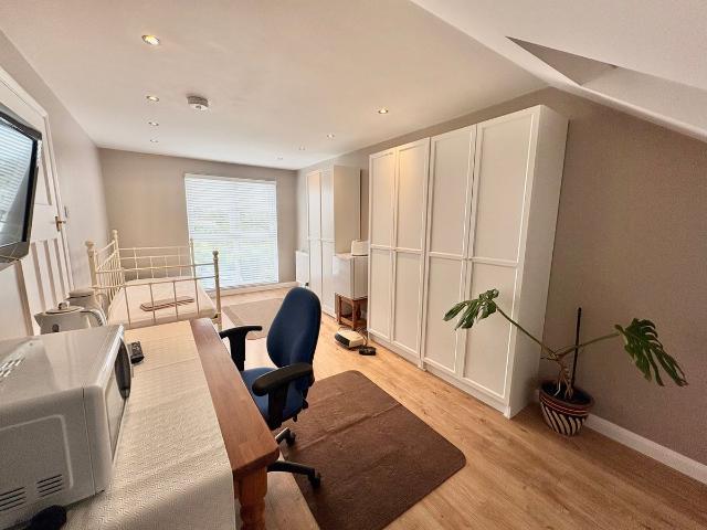 Longmead Avenue, Bristol BS7, 1 bed maisonette to rent, £800 pcm | PrimeLocation