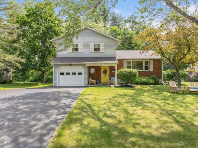 Longmeadow Dr, Delmar, Home For Sale