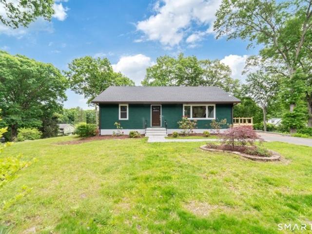 Longmeadow Dr, Wolcott, Home For Sale