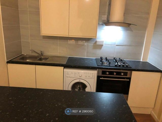 Longsight, Manchester M13, 1 bed flat to rent, £950 pcm | PrimeLocation