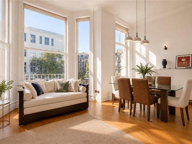 Longridge Road, Earl's Court, London SW5, 2 bed flat to rent, £3,250 pcm | PrimeLocation