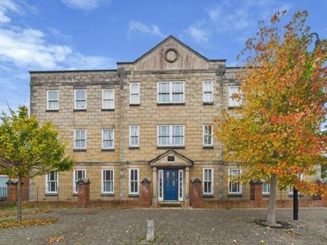 Longridge Way, Weston Village, 2 Bedroom Apartment