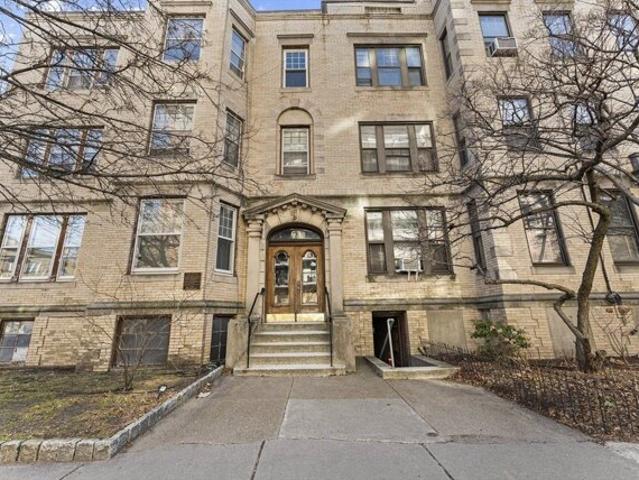 Longwood Ave Apt,brookline, Condo For Sale