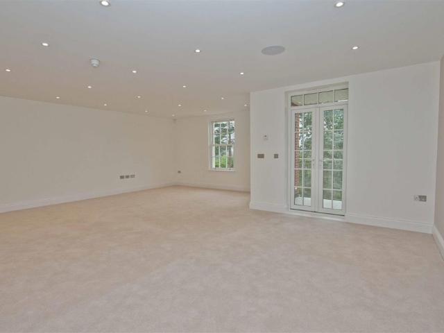 Longwood Court, The Drive, Ickenham, UB10