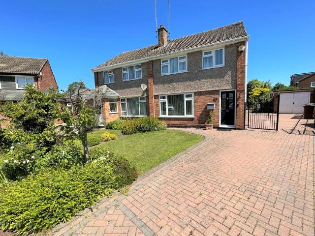 Longwood Crescent, Leeds LS17, 3 bed semi detached house to rent, £1,600 pcm | PrimeLocation