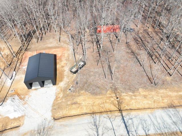 Longwood Ct, McEwen, TN 37101