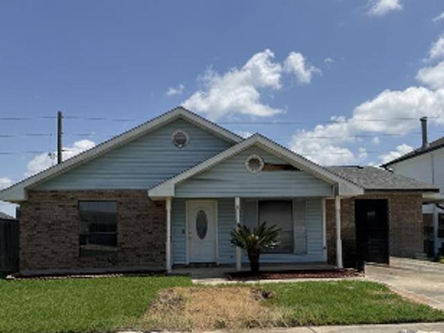 Longwood Dr