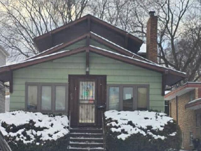Longwood Dr