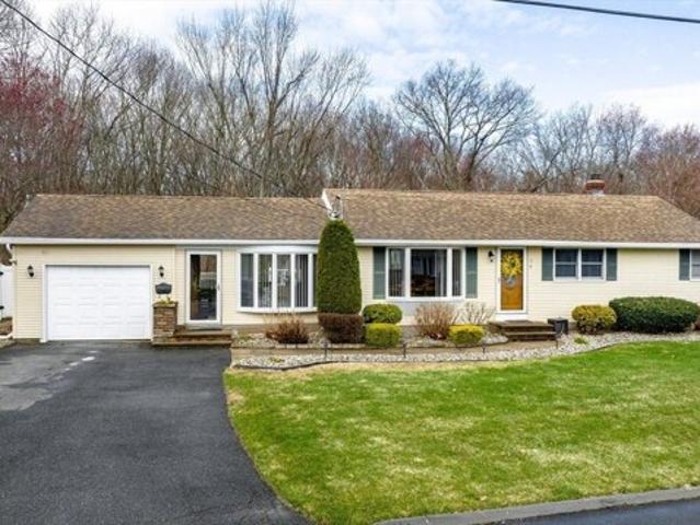 Longwood Dr, Chicopee, Home For Sale