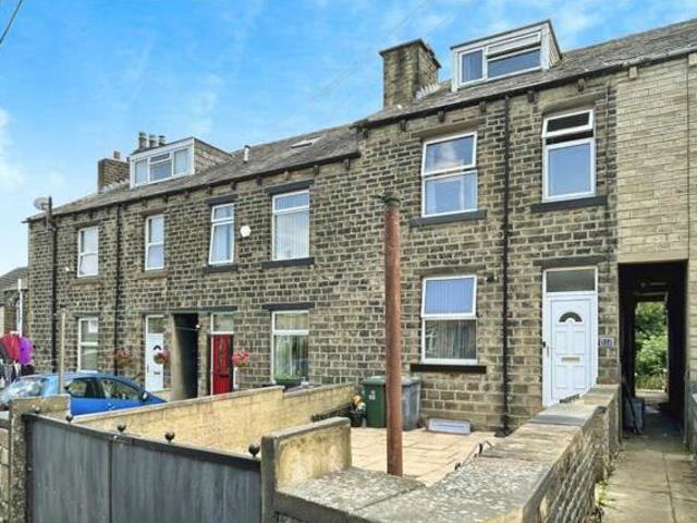 Longwood Road, Longwood, 3 Bedroom Terraced