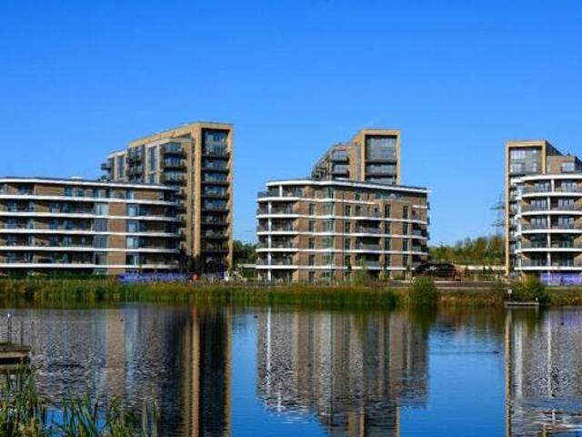 Longwater Avenue, Green Park, 1 Bedroom Apartment