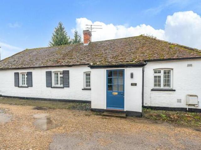 Longwater Lane, Eversley, 3 Bedroom Bungalow