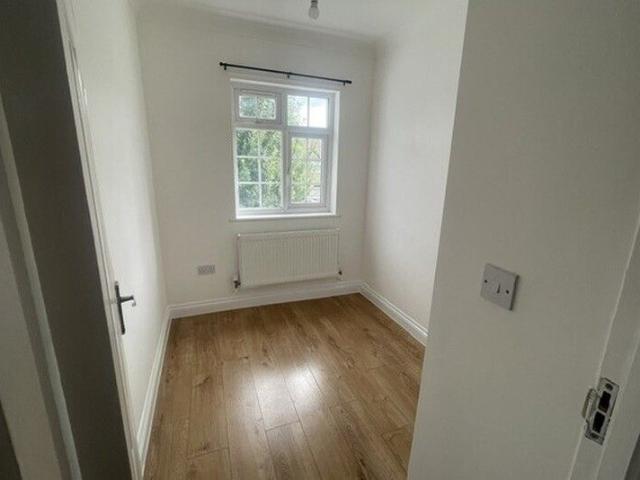 Longthornton Road SW16