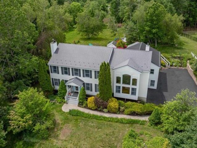 Longview Cir, Pelham, Home For Sale