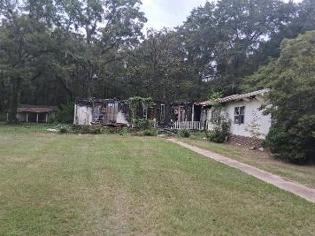 Longview Dr