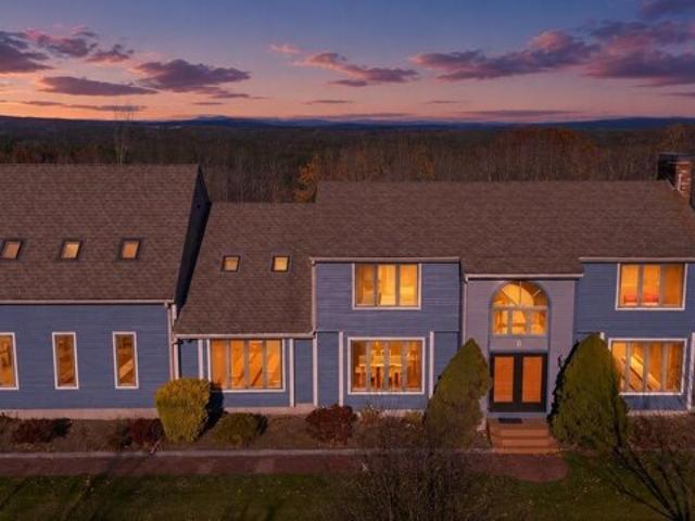 Longview Dr, Home For Sale
