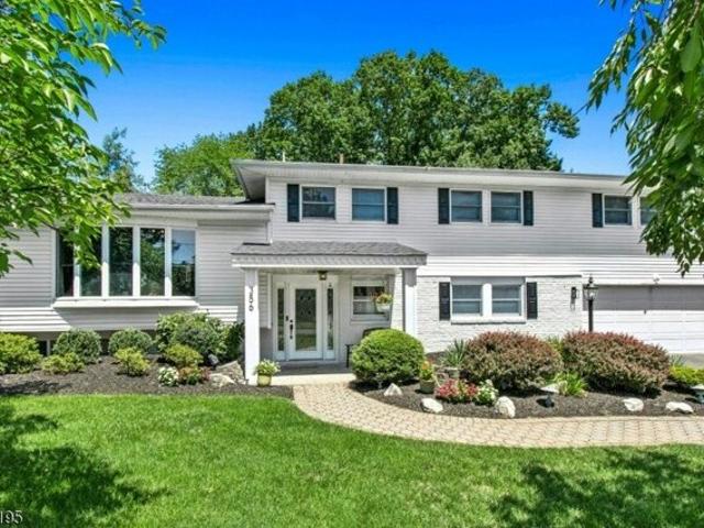 Longview Dr, Mountainside, Home For Sale