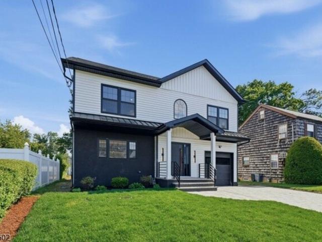 Longview Rd, Union Twp, Home For Sale