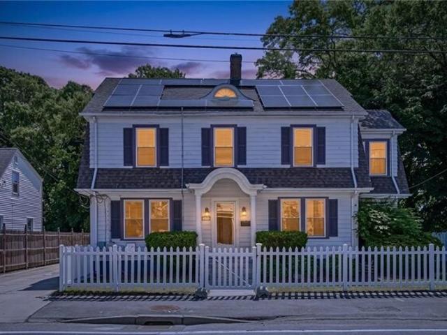 Lonsdale Ave, Lincoln, Home For Sale