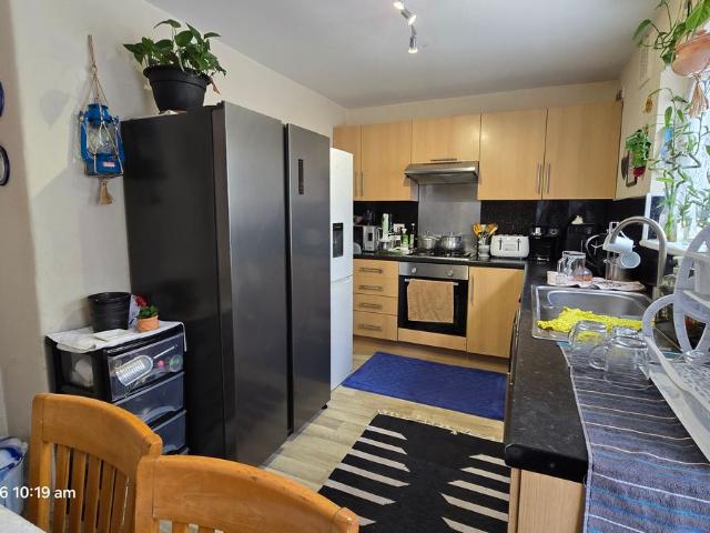 Lonsdale Avenue, London E6, 3 bed semi detached house to rent, £2,200 pcm | PrimeLocation