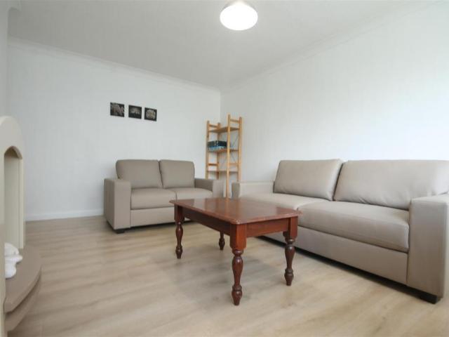 Lonsdale Court, Jesmond 2 bed apartment to rent £1,303 pcm £301 pw