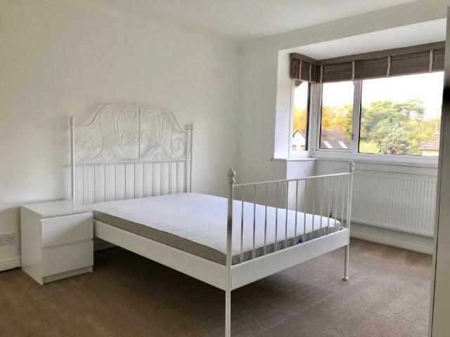 Lonsdale Road, Weybridge, Surrey KT13, Room to rent, £725 pcm | PrimeLocation