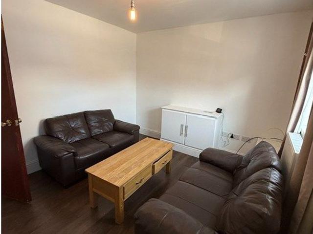 Lonsdale St, Stoke On Trent ST4, 3 bed terraced house to rent, £1,365 pcm | PrimeLocation
