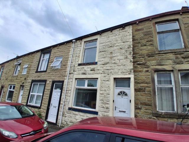 Lonsdale Street, Nelson BB9, 2 bed terraced house to rent, £550 pcm | PrimeLocation