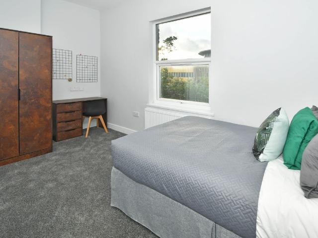 Lonsdale Street, Stoke On Trent ST4, Room to rent, £550 pcm | PrimeLocation