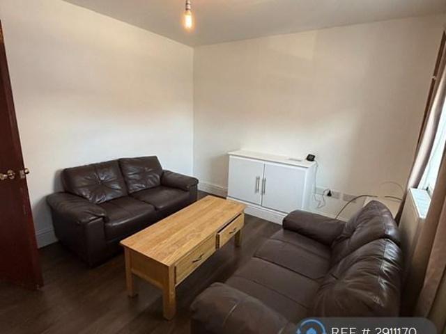 Lonsdale Street, Stoke On Trent, ST4 4 bed terraced house to rent £1,690 pcm £390 pw