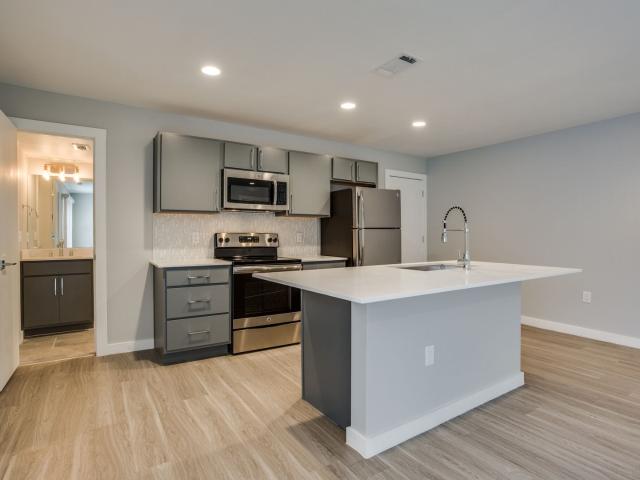 Look and lease special: $1,299/month with 4 weeks free included!