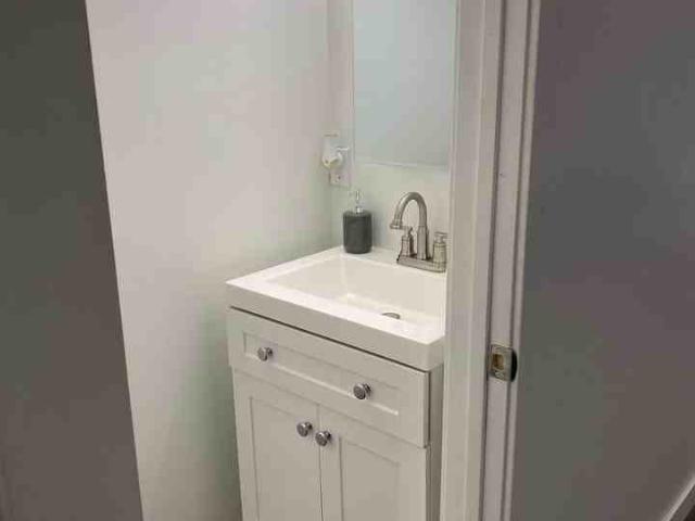 Look & Lease Move in Specials! Studio Condo for Rent at 6802 6802 6862 N 44th ave, Glendale, AZ 85301 The Heart of Glendale