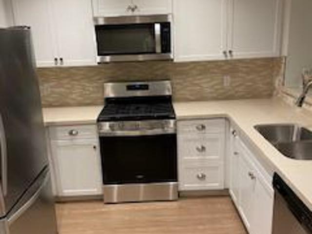 Lookin for a roomate in 2 bed/2bath irvine apt