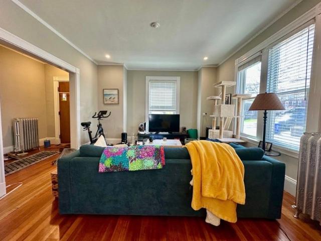 Looking for 1 more roommate in spacious 3bd/1b
