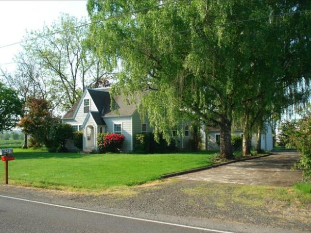 Looking for 1 roomate in cozy house