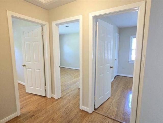 Looking for 1 2 roommates