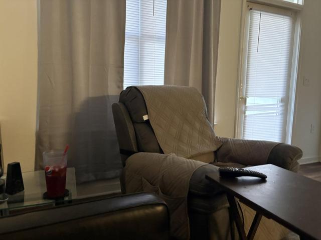 Looking for a neat quiet room mate