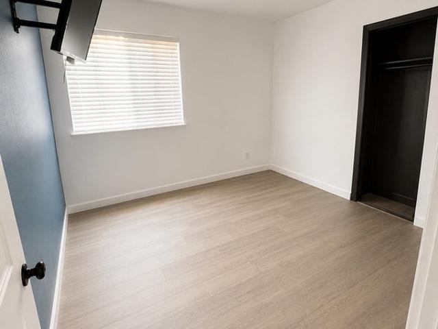 Looking for a clean, respectful one female tenant