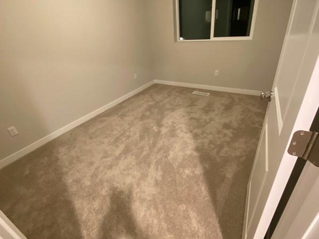 Looking for a Female Tenant Available December 1