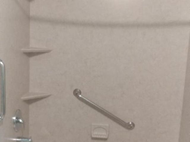 Looking For A FEMALE ROOMMATE
