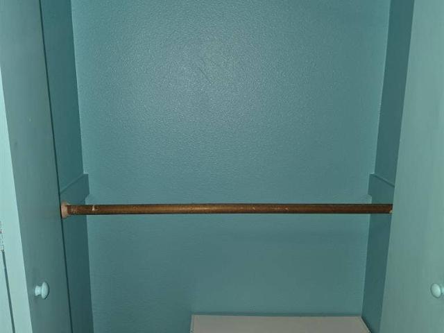 Looking for a FEMALE roommate