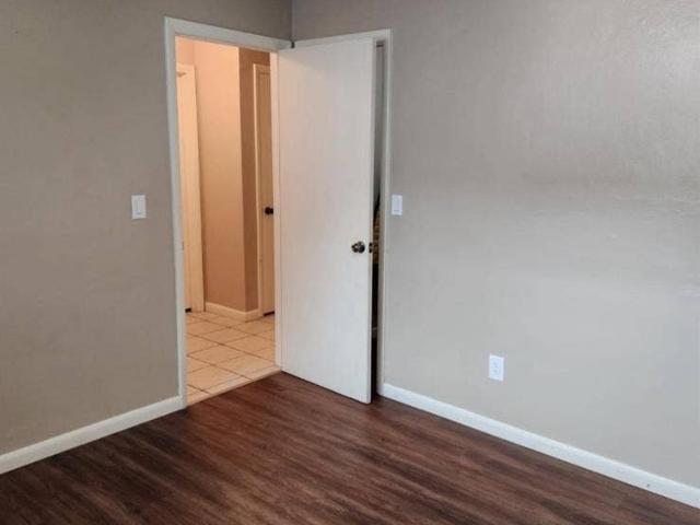 Looking for a reliable roomate