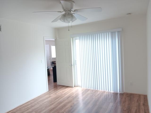 looking for a room mate to share the house with me