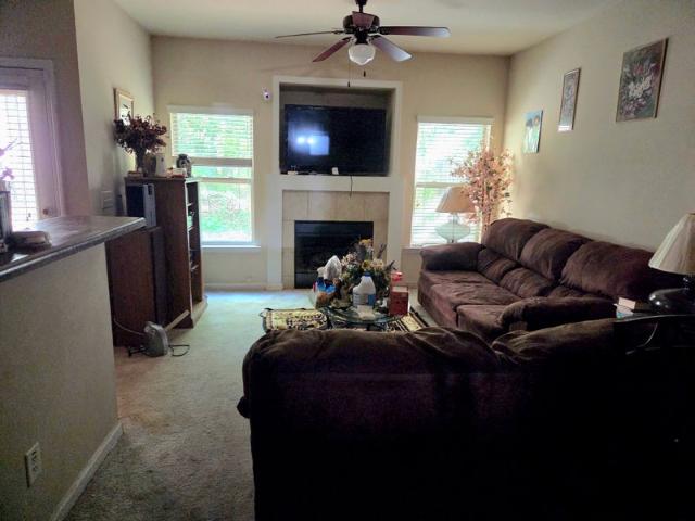 Looking for a roomate asap